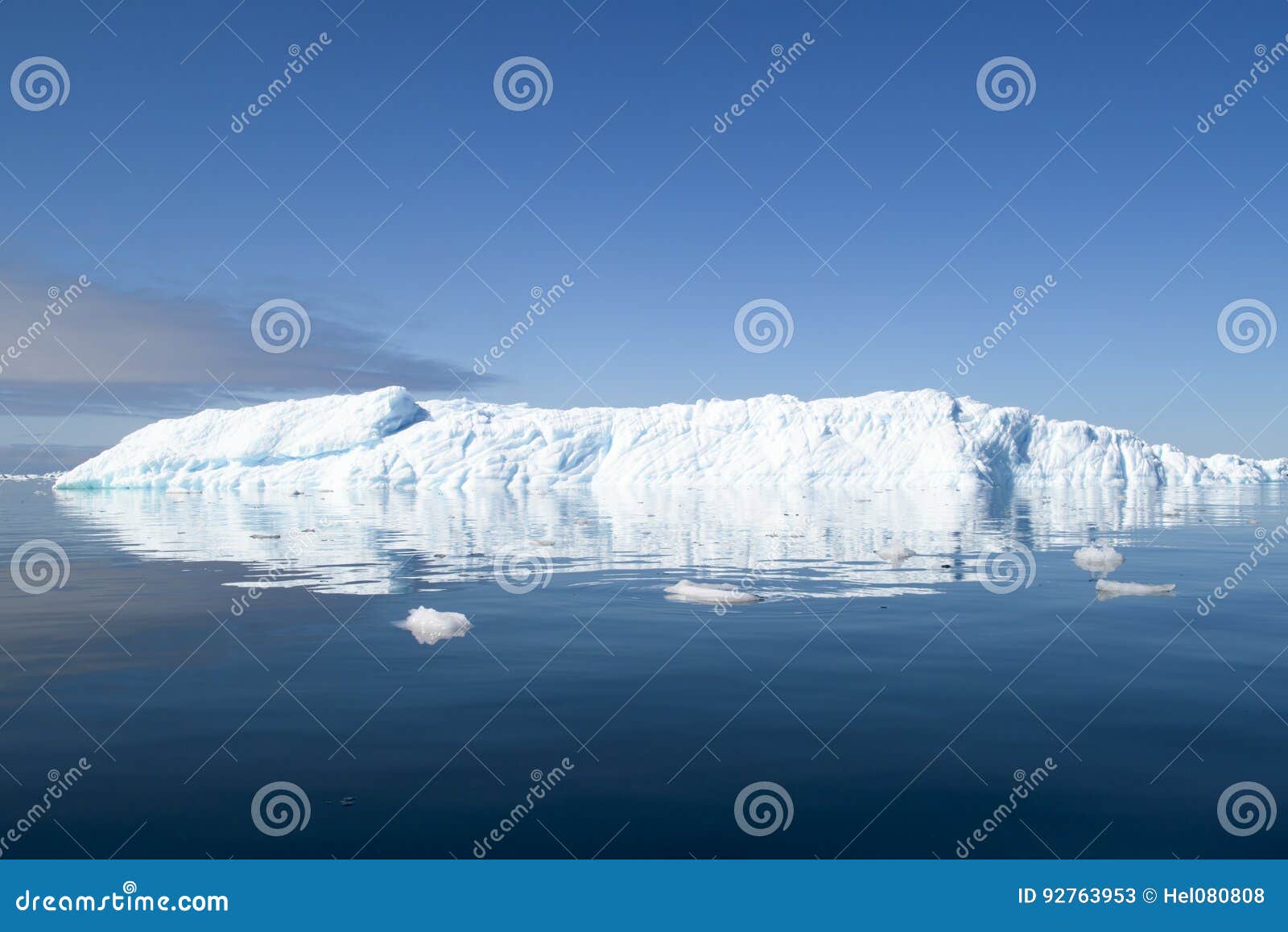 Greenland isberg fotografering för bildbyråer. Bild av isig - 92763953