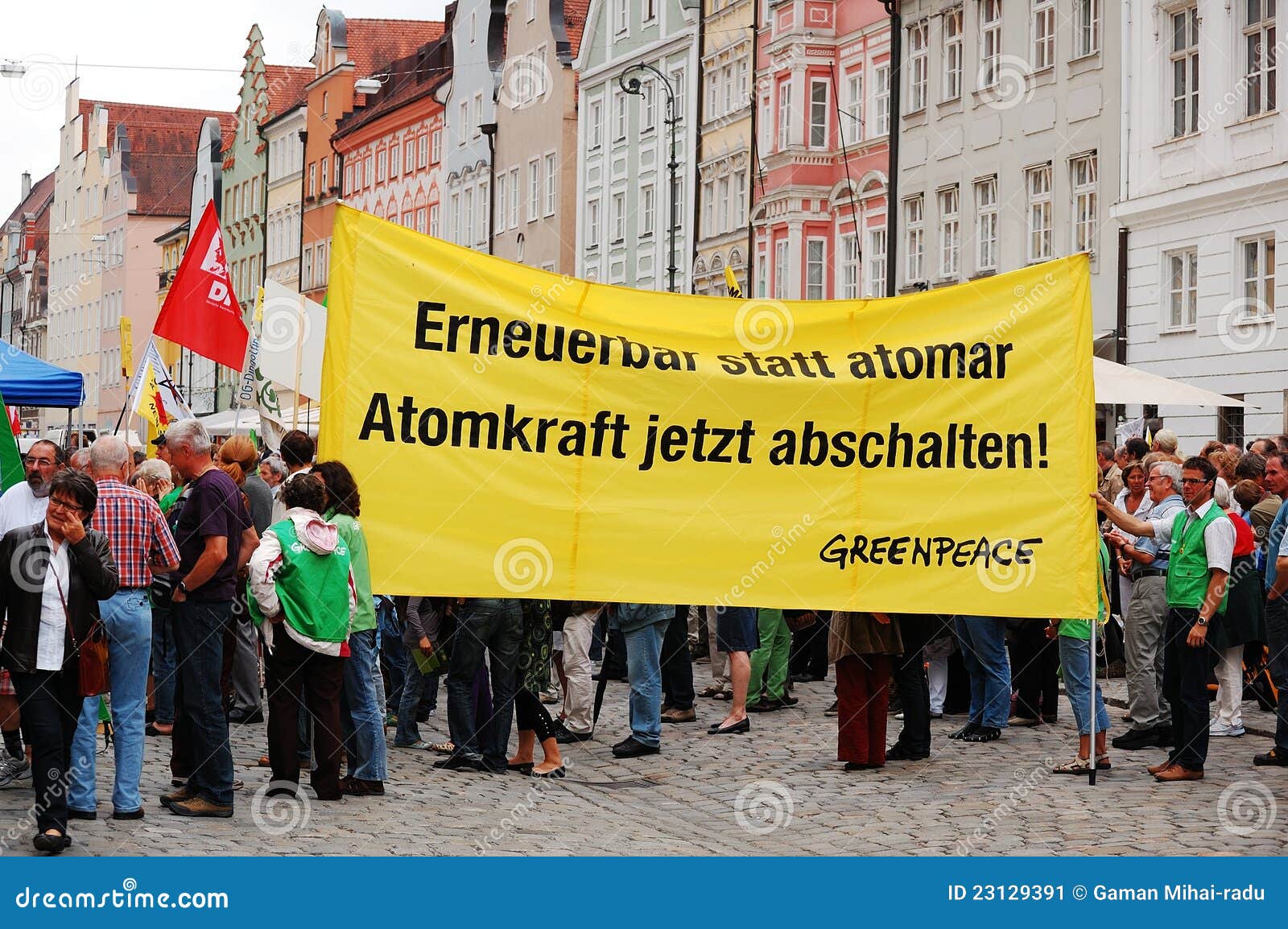 Greenpeace protest editorial photo. Image of nuclear - 23129391