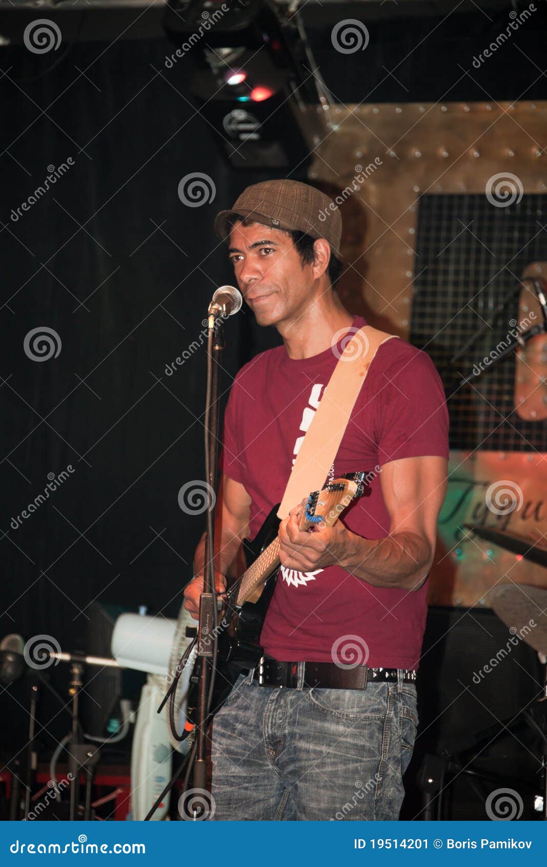 Greg Howe - guitarist editorial photo. Image of tour - 19514201