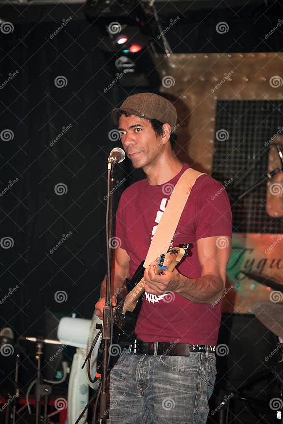 Greg Howe - guitarist editorial photo. Image of tour - 19514201