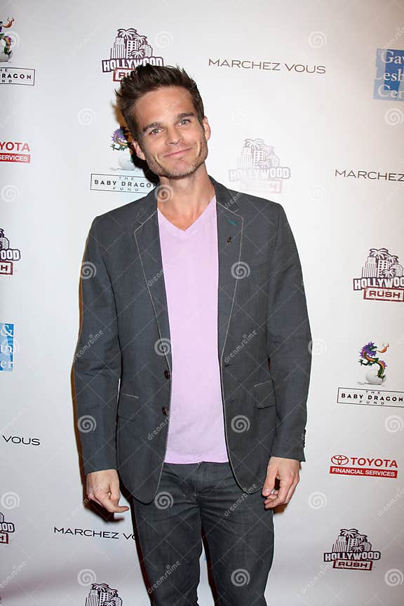 Greg Rikaart editorial stock image. Image of wilshire - 23573254