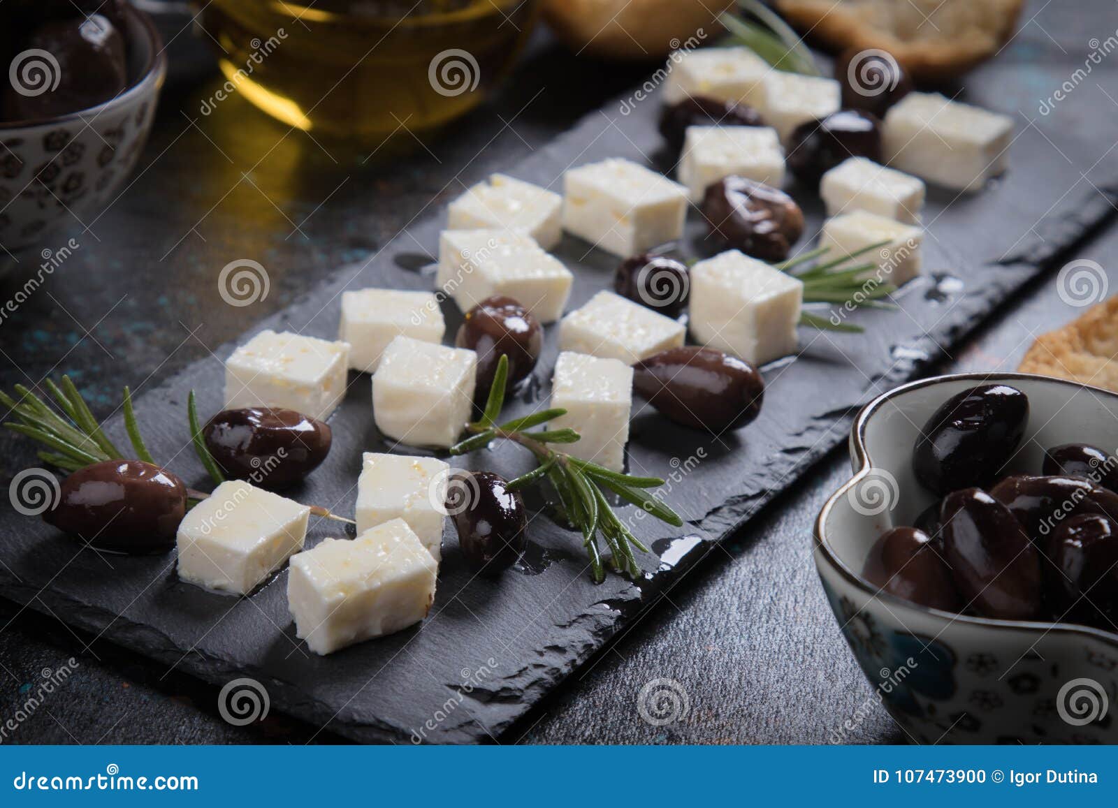 Grekisk fetaost arkivfoto. Bild av horisontal, mejeri - 107473900