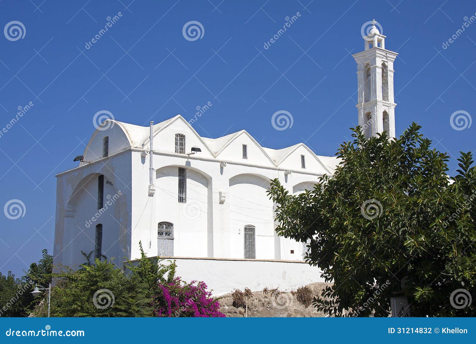 Grekisk ortodox kyrka arkivfoto. Bild av kyrka, himmel - 31214832
