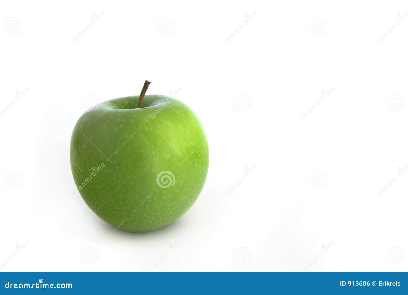 Grenn Apple stock photo. Image of fruit, botanical, isolated - 913606