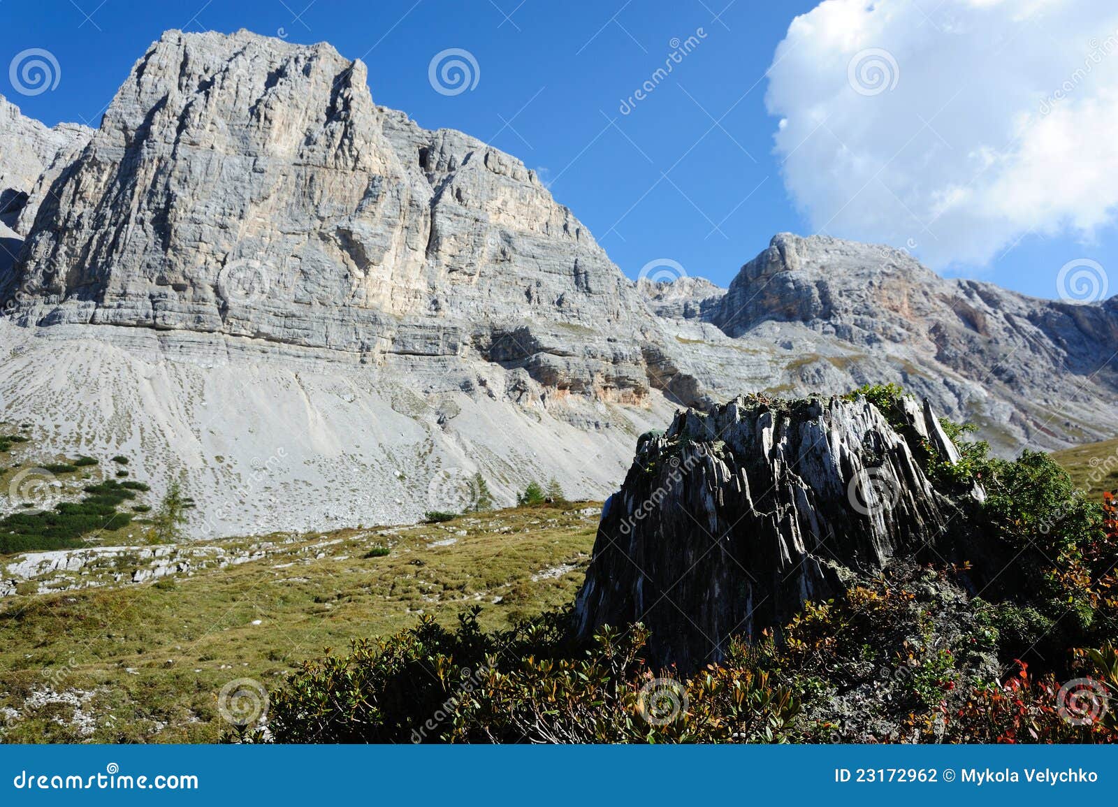 Grey cliffs stock photo. Image of rocky, landscape, freedom - 23172962