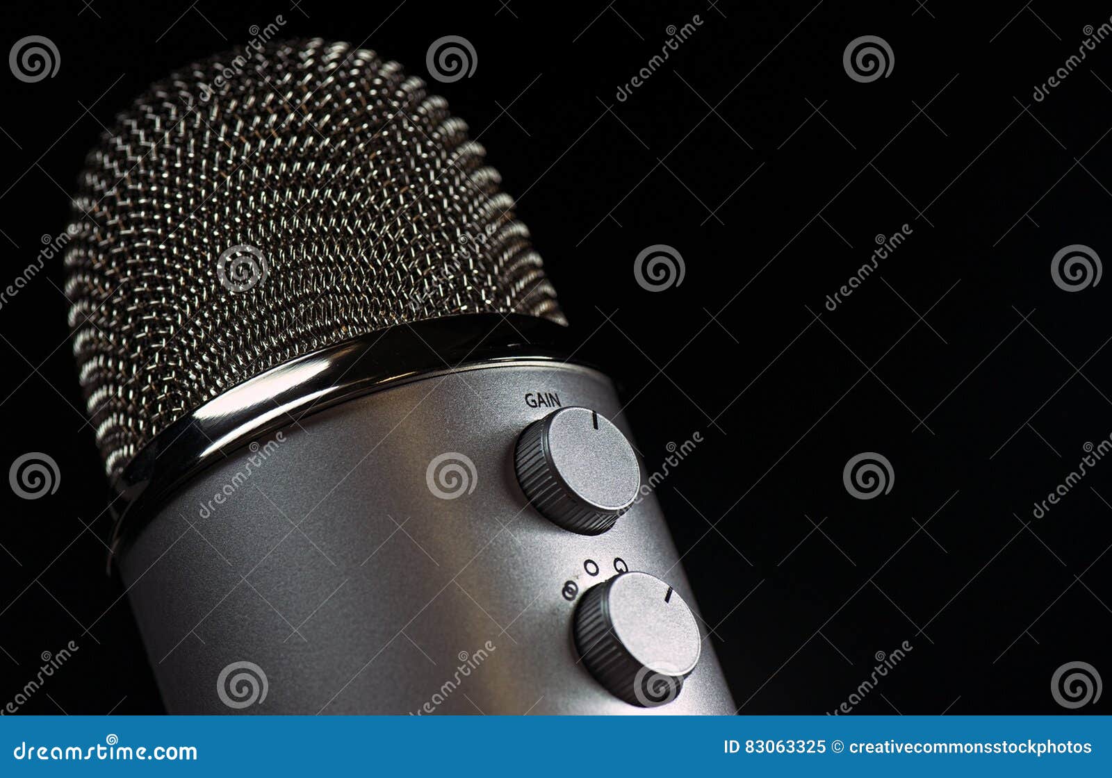 Grey Condencer Microphone Picture. Image: 83063325