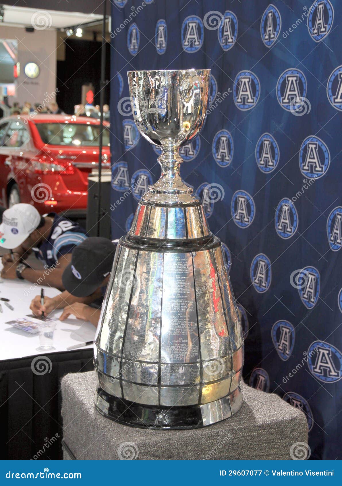 Grey Cup Trophy editorial photography. Image of display - 29607077