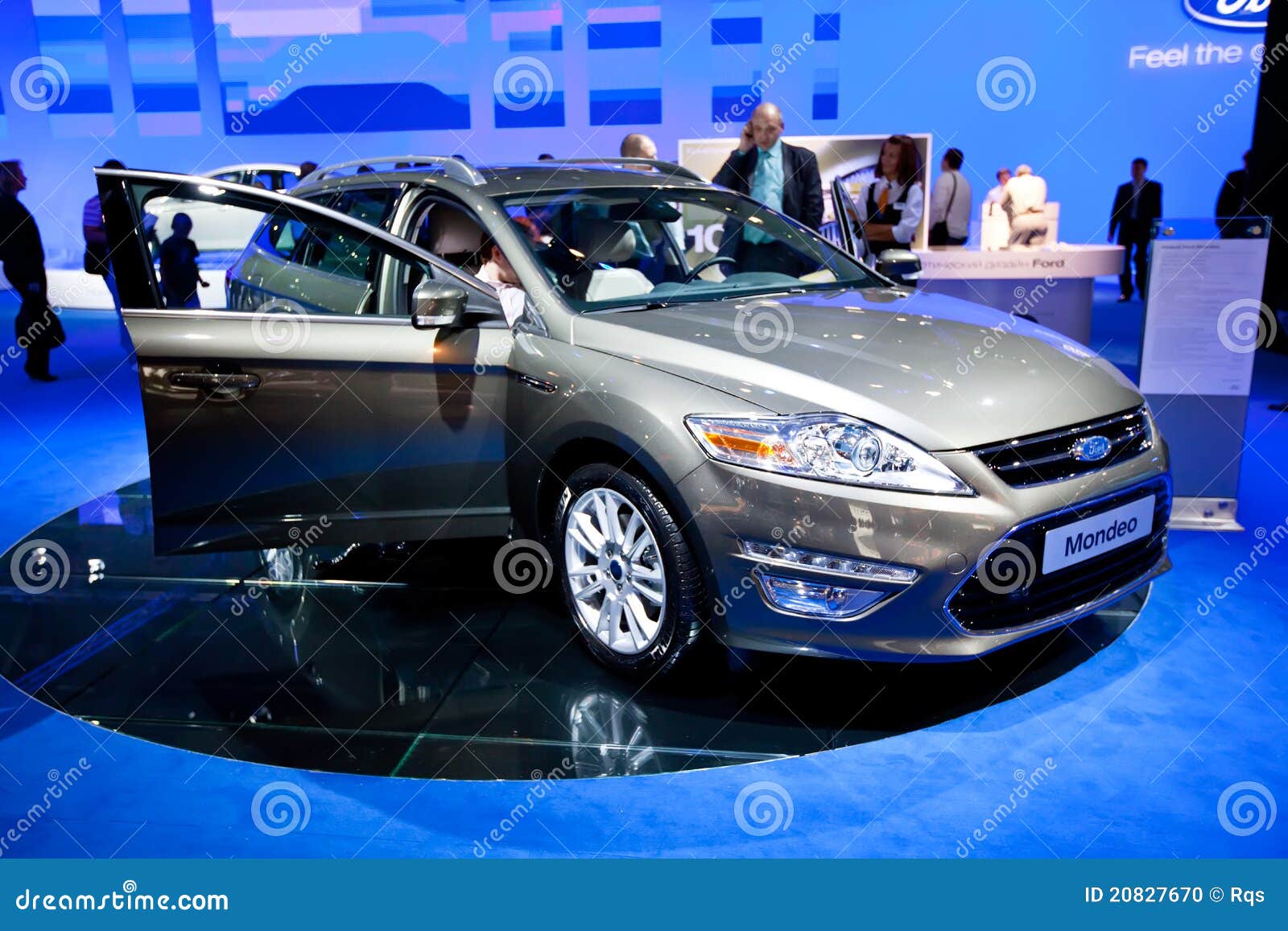 Grey Ford Mondeo editorial image. Image of wheel, metallic - 20827670