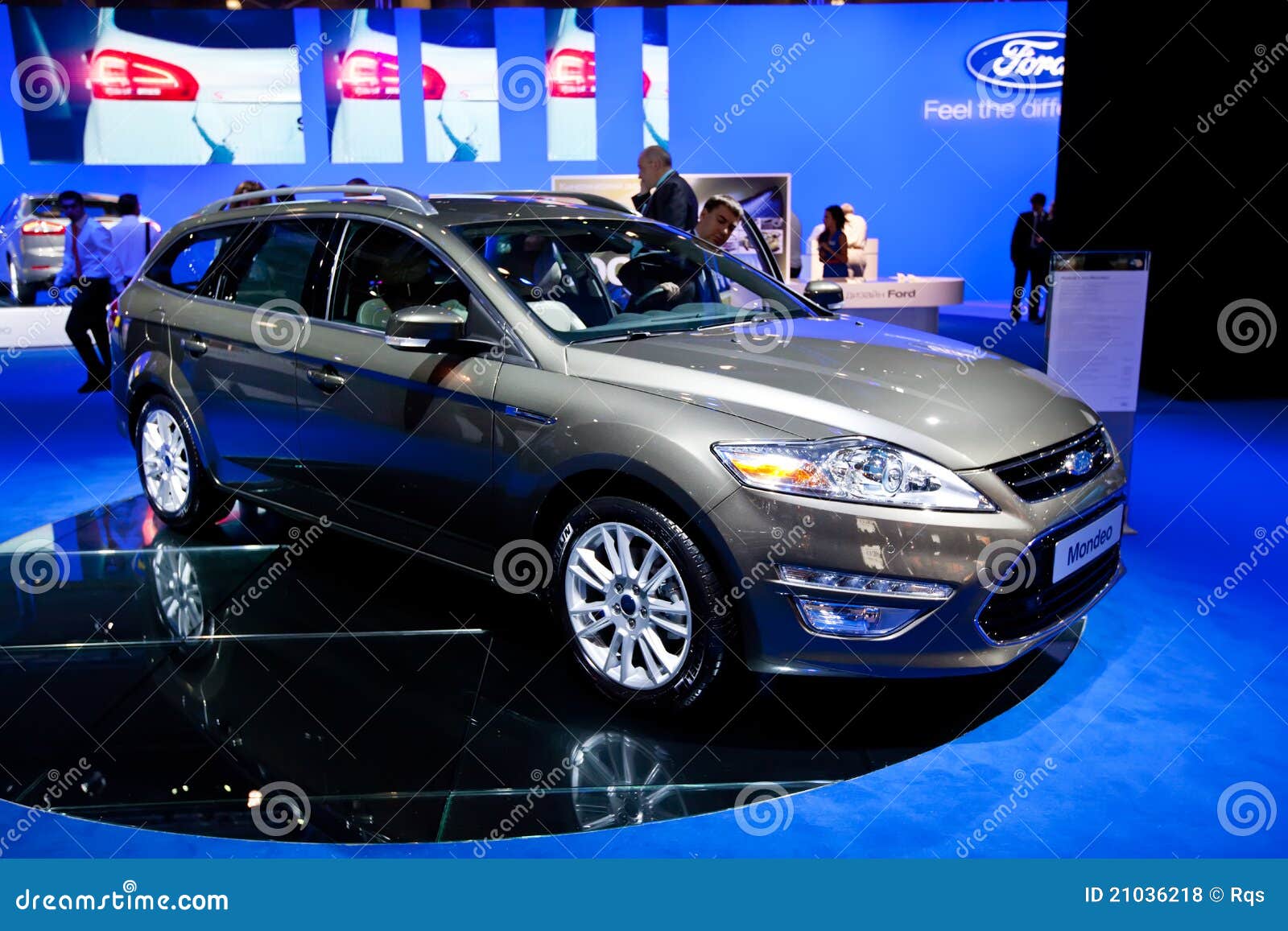 Grey Ford Mondeo editorial stock photo. Image of cowl - 21036218