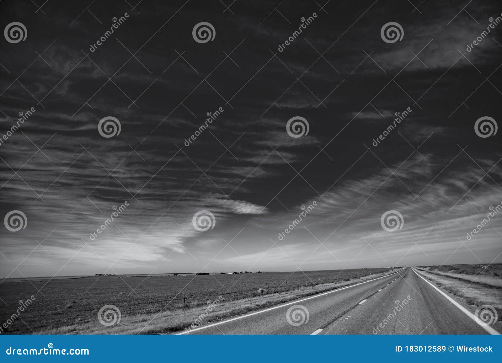 Greyscale Beautiful Shot of Wide-open Space in Middle America Stock ...