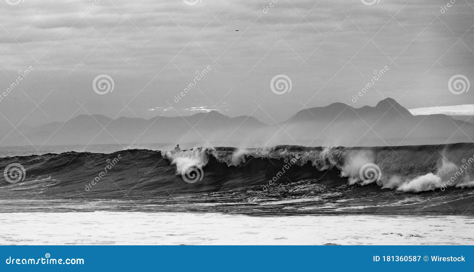 Greyscale Shot of the Waves of the Ocean of the Copacabana Beach Stock ...