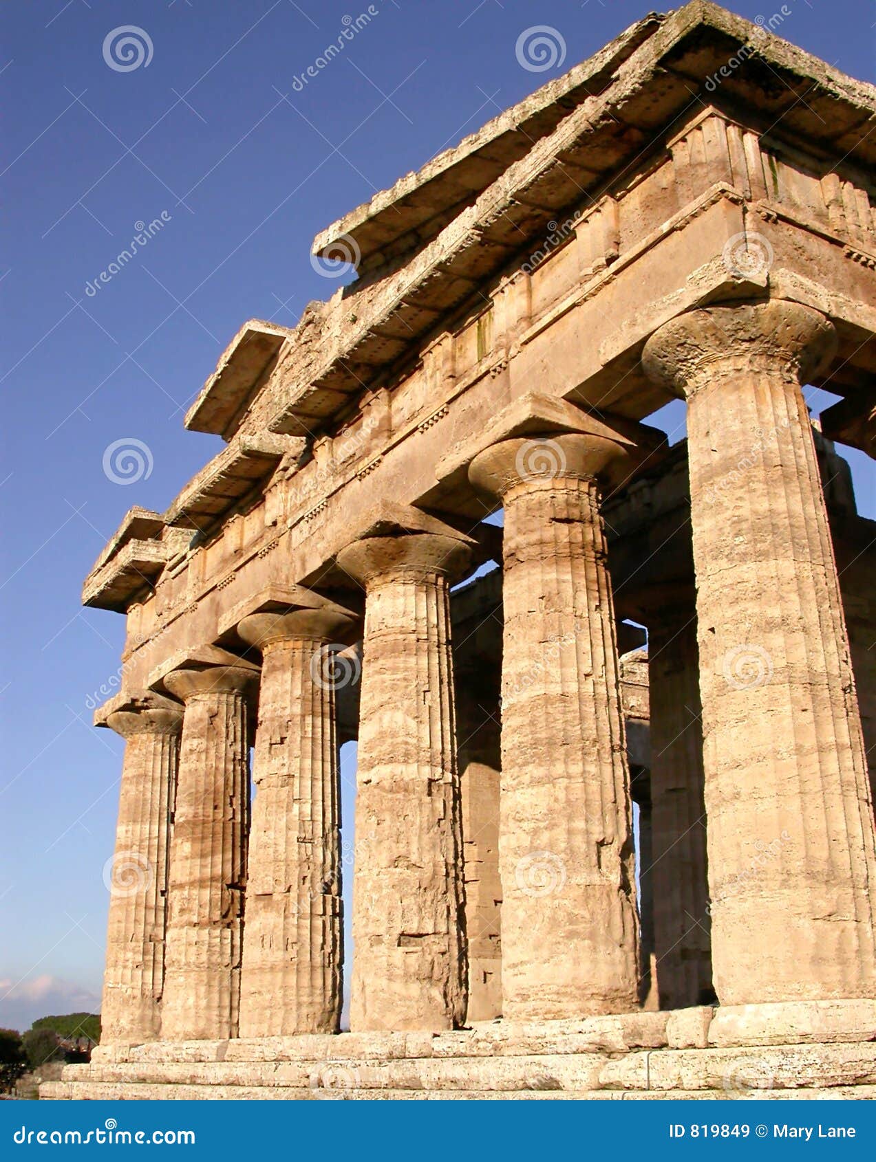 Griechischer Tempel #2 stockbild. Bild von bügel, europa - 819849