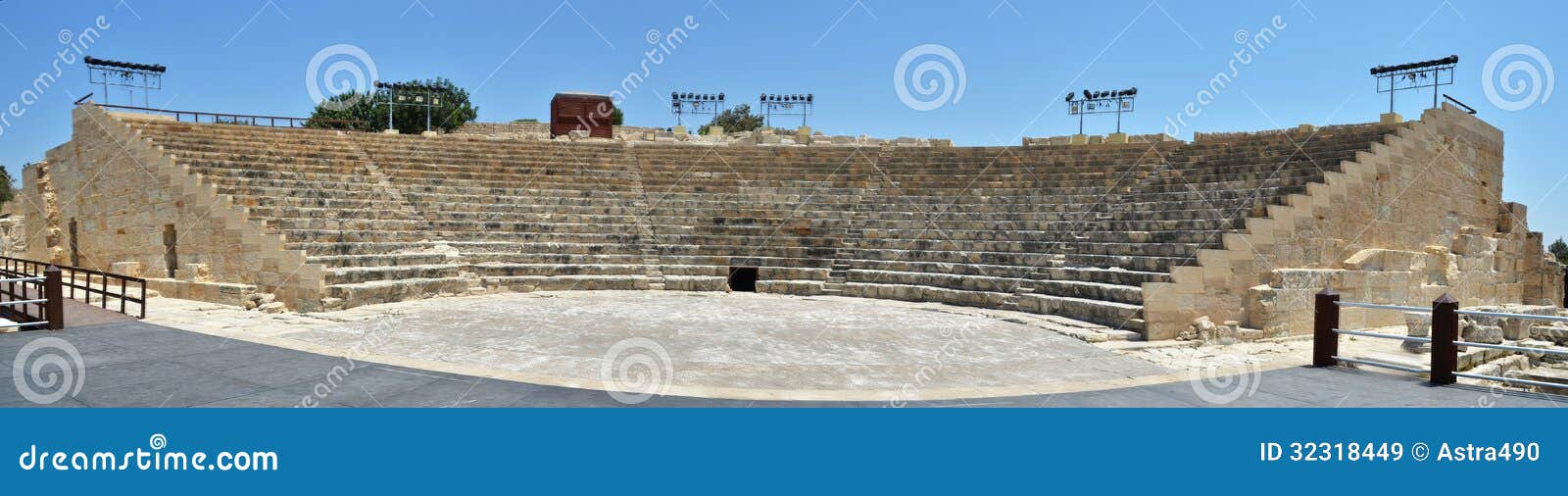 Grieks-Romeins Theater. Cyprus Stock Afbeelding - Image of rente ...