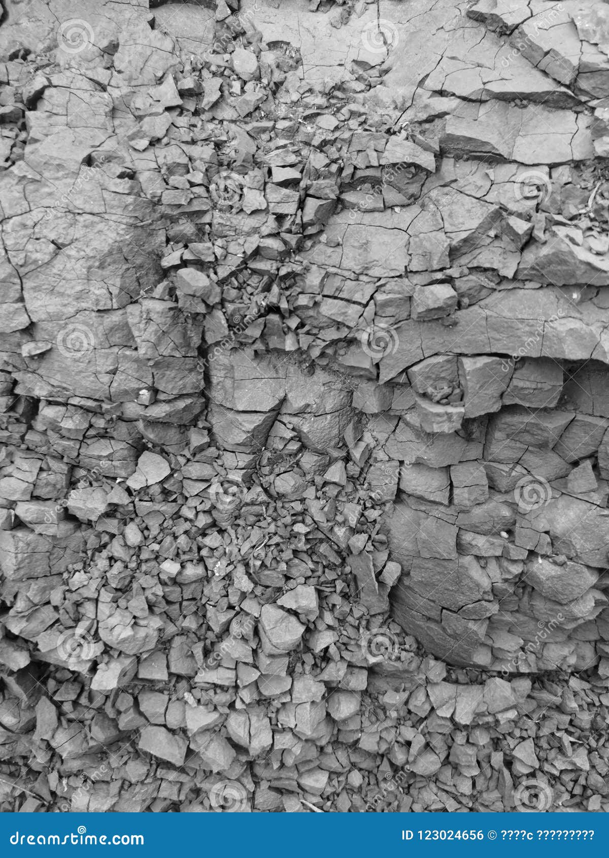 Grietas en la roca foto de archivo. Imagen de grietas - 123024656