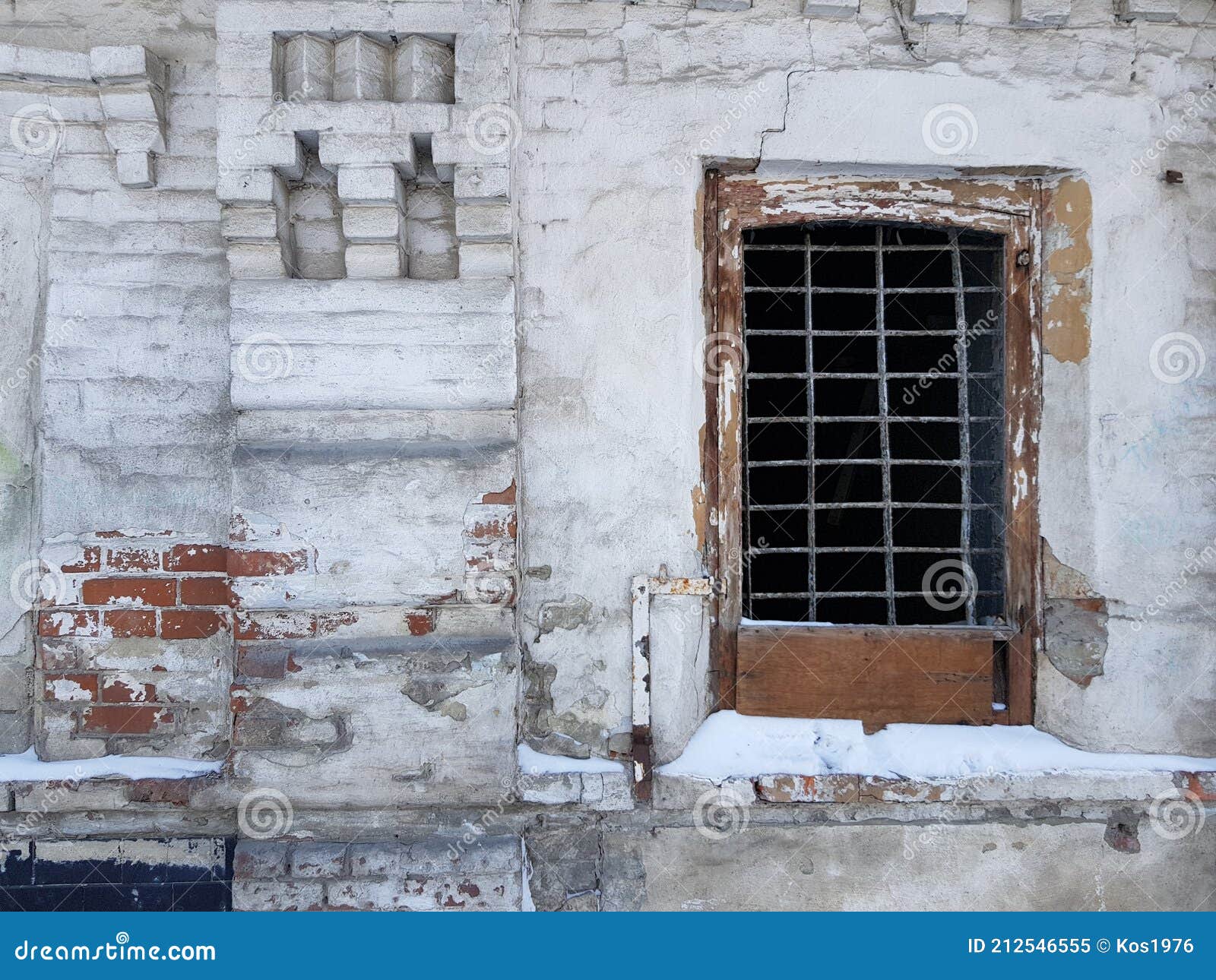 Lattice on the Window in an Old Ruined House Stock Image - Image of ...