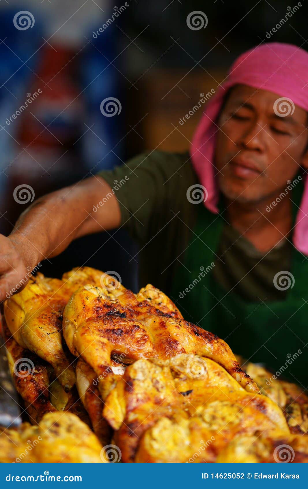 Grilled Chicken Vendor at Wat Saket Compound. Editorial Photography ...