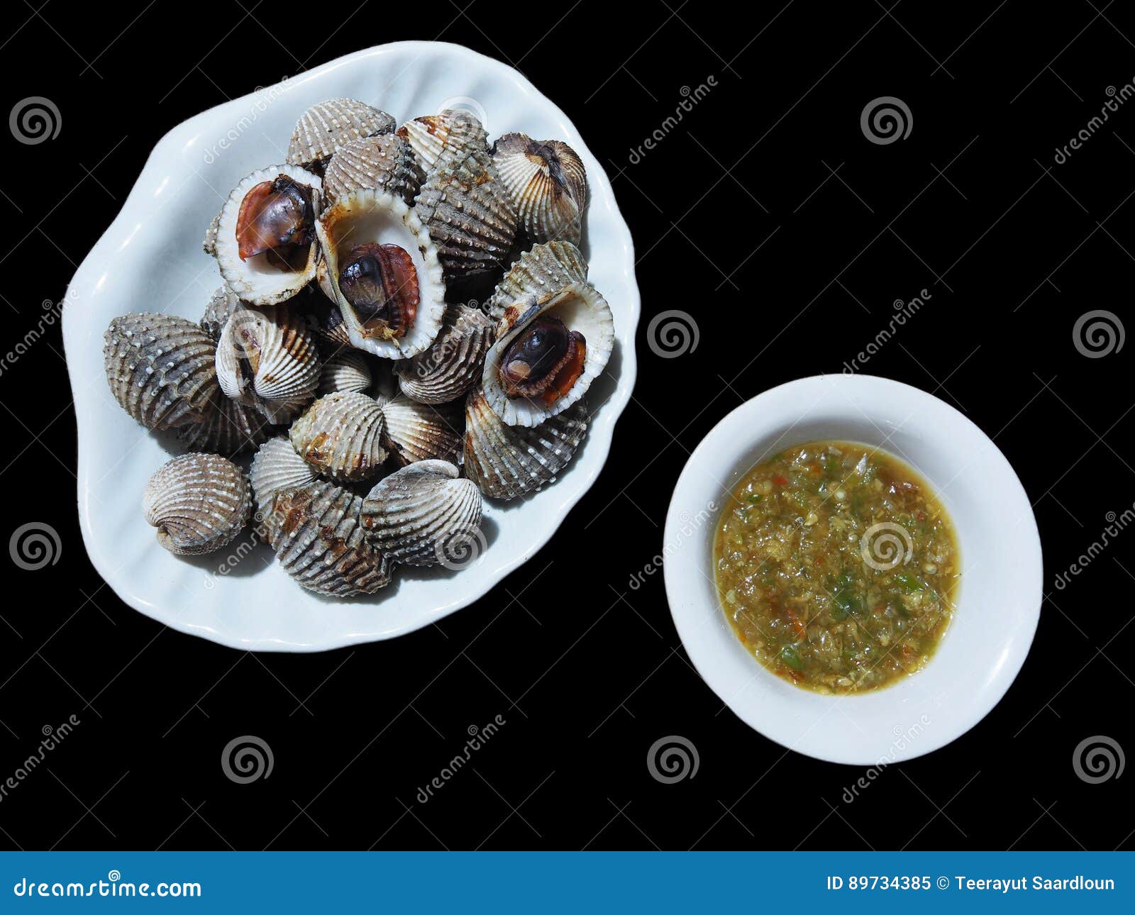 Grilled Cockle on Black Isolated Stock Image - Image of seafood ...