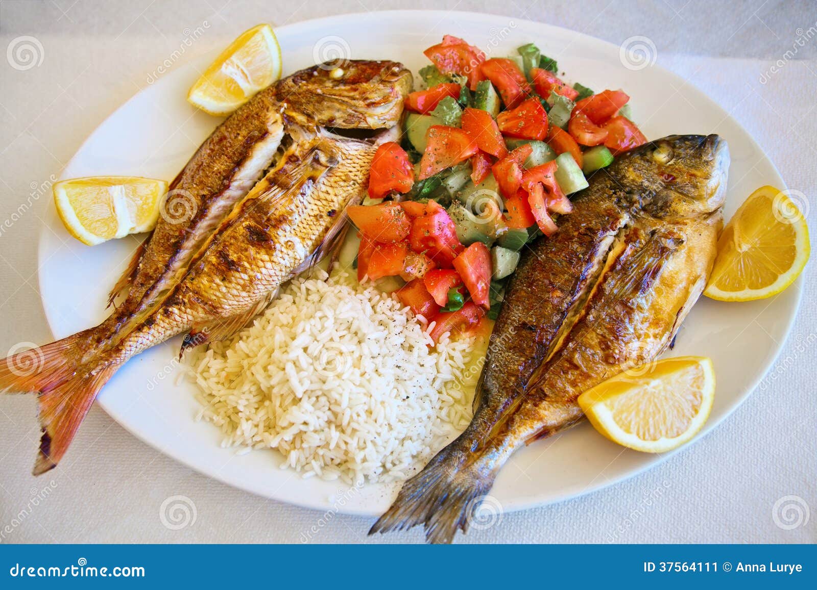 Grilled Gilt-head Bream and Red Snapper Stock Image - Image of citrus ...