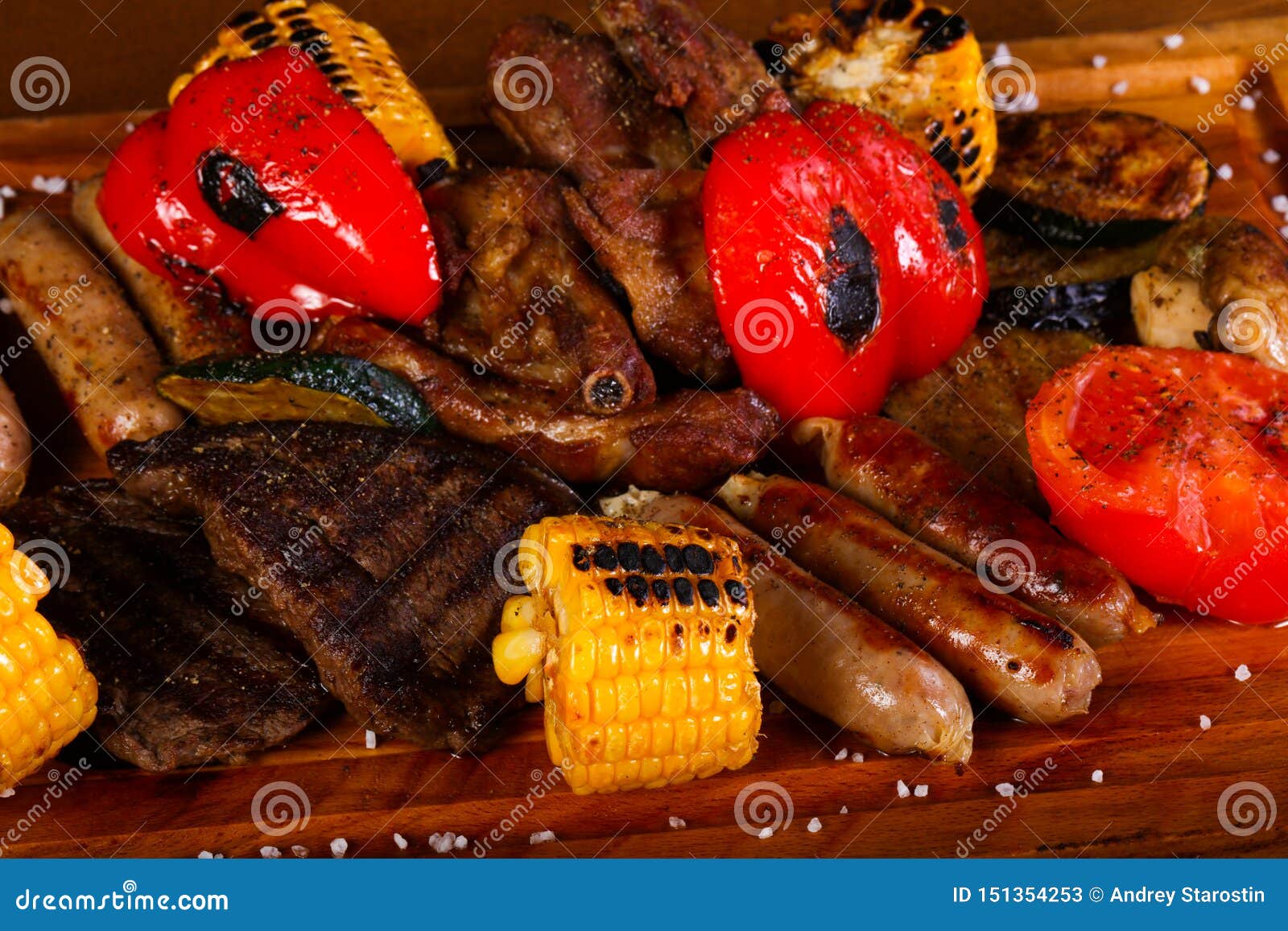 Grilled Meat Mix with Vegetables Stock Image - Image of pepper, cuisine ...