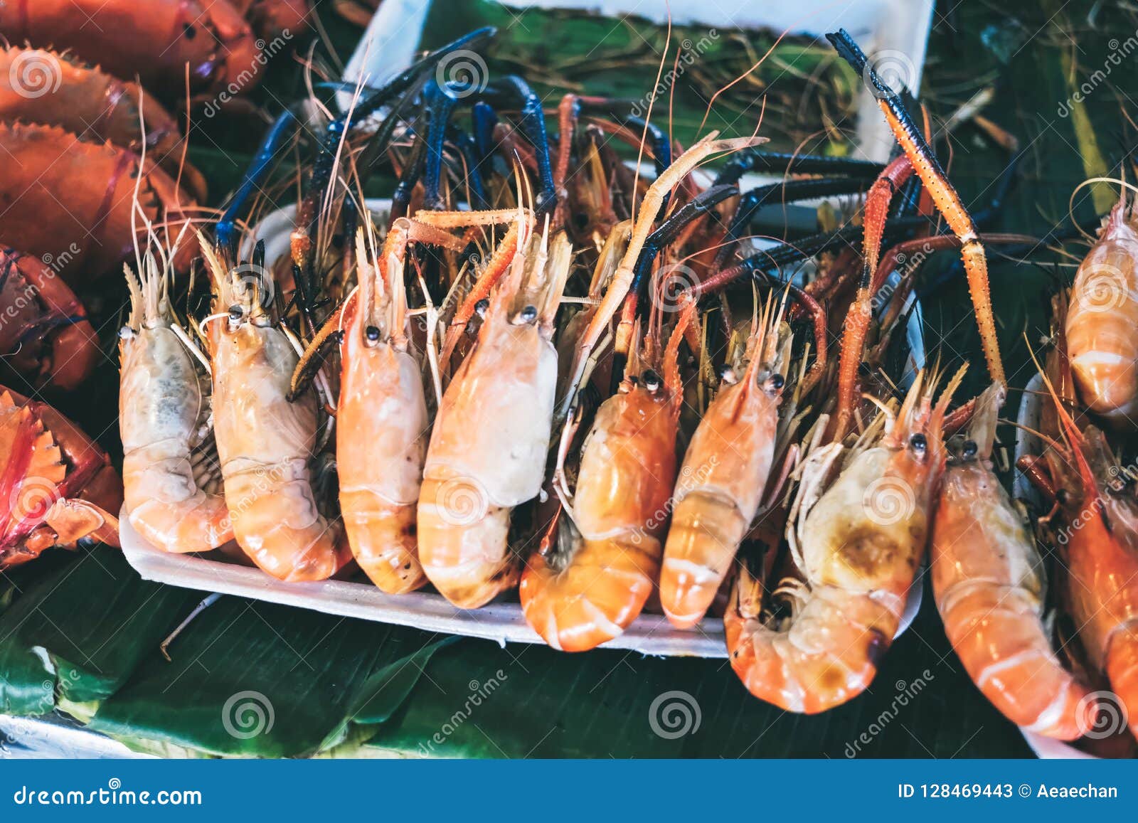 Grilled Shrimp in the Foam Box. Stock Image - Image of pile, delicious ...