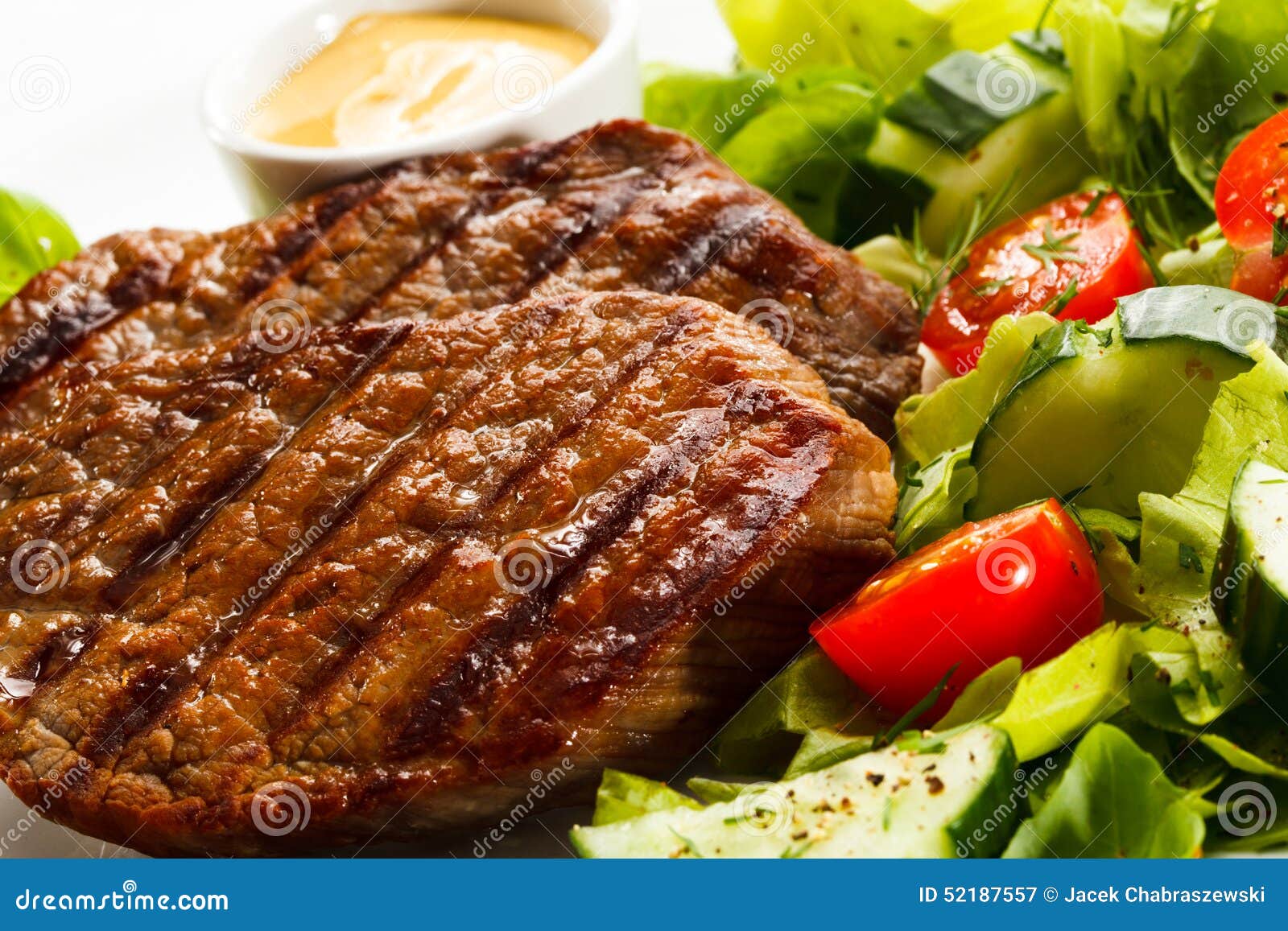 Grilled Steaks and Vegetables Stock Image - Image of bake, fillet: 52187557