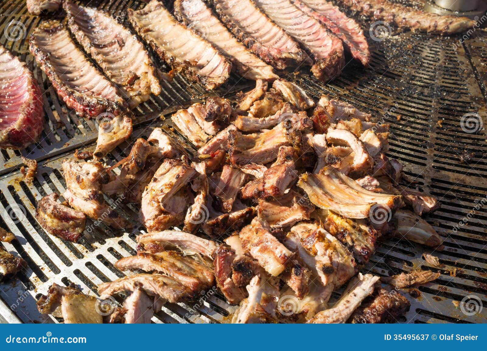 Grilling pork ribs stock image. Image of barbecuing, meat - 35495637