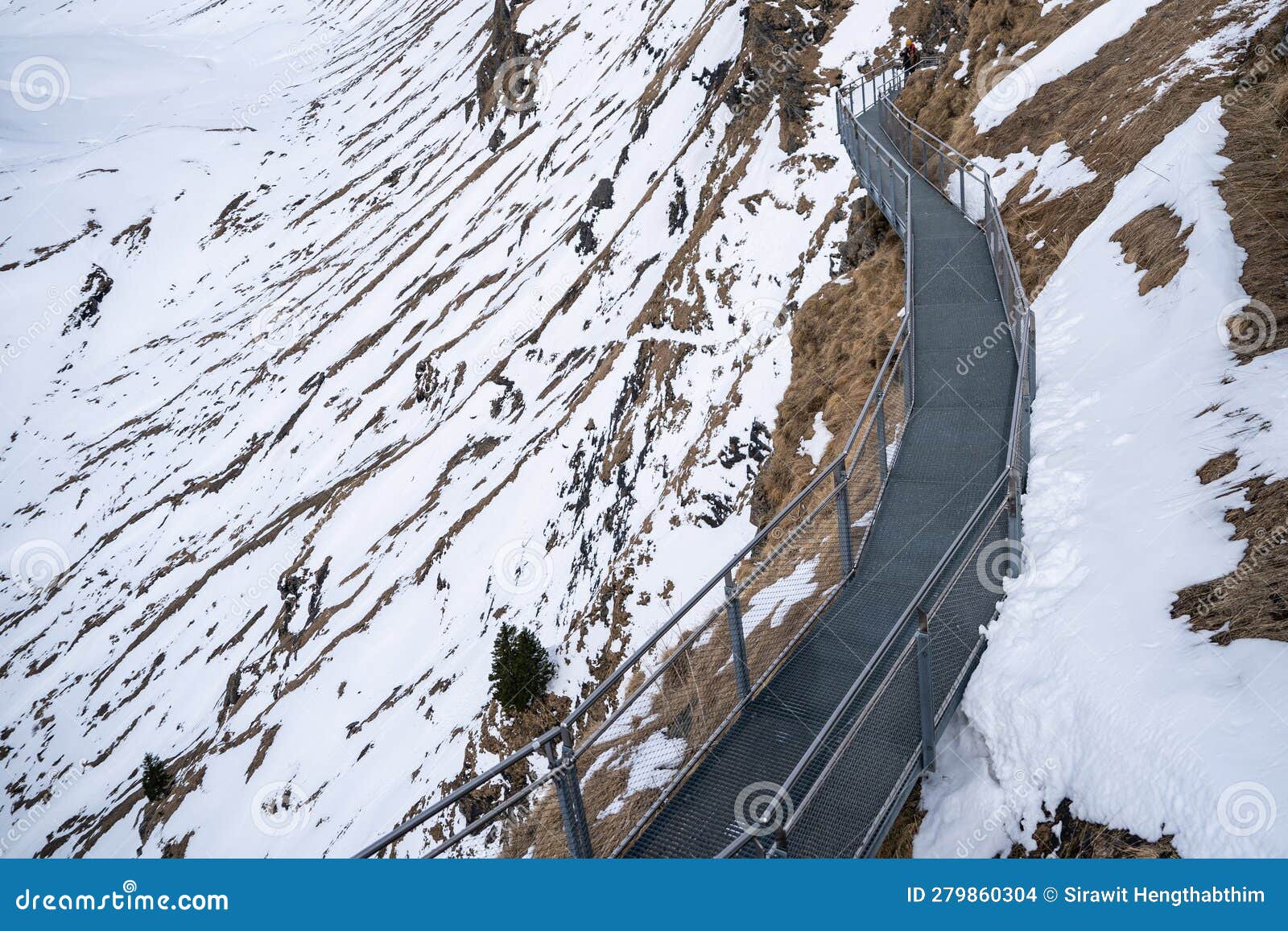 Grindelwald First, Switzerland .First Cliff Walk Viewing Platform on ...