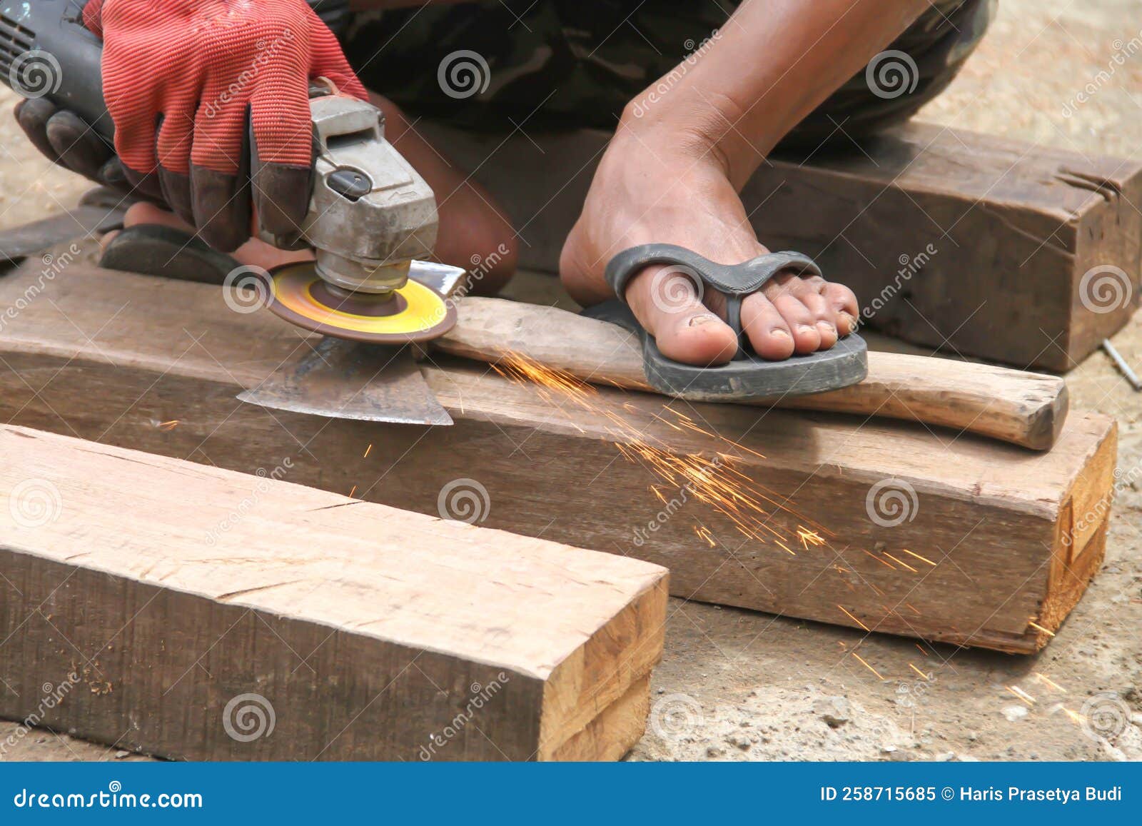 Grinding Machine Being Used To Remove Rust on Axes. Stock Image - Image ...