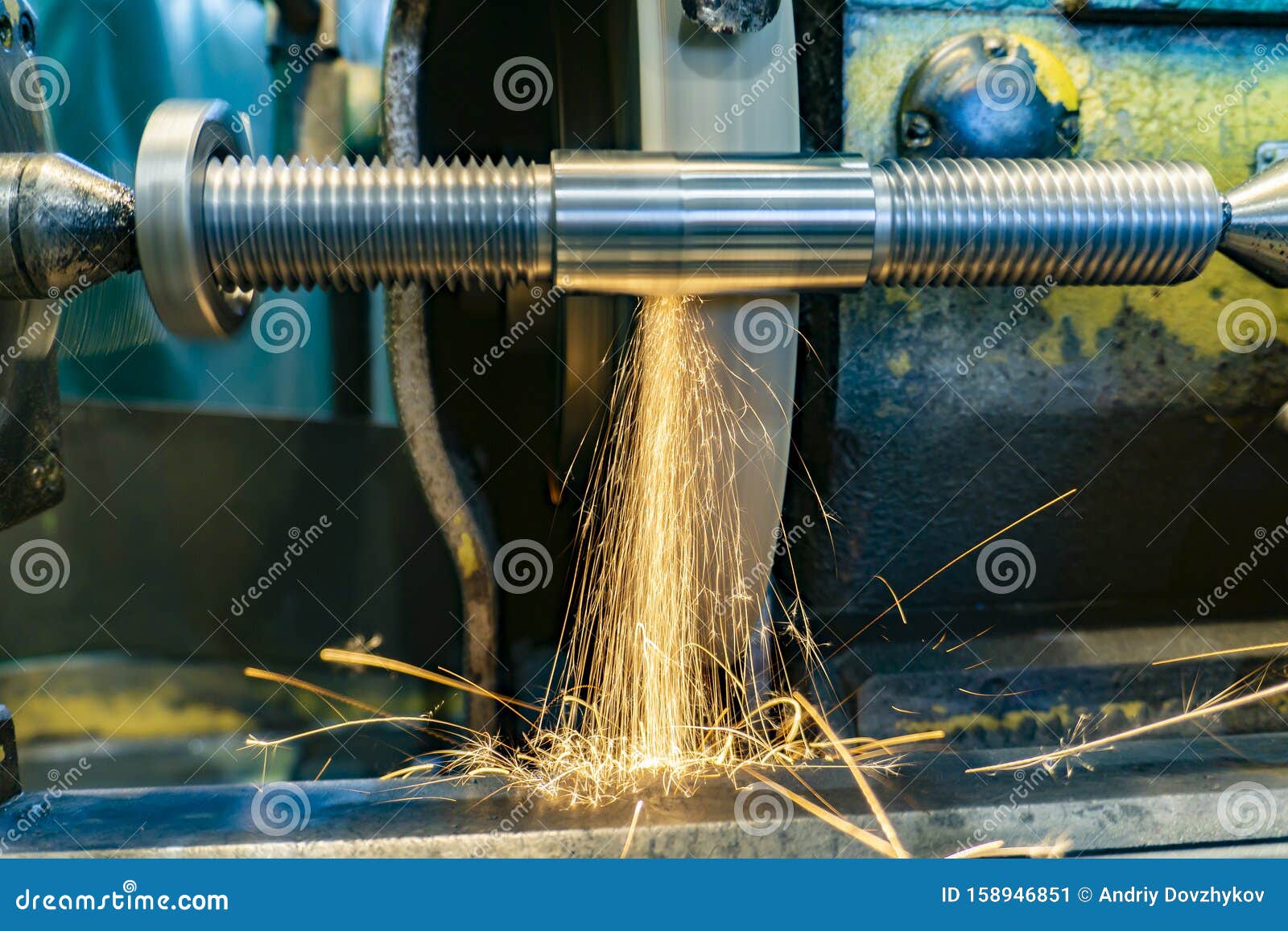 Grinding a Threaded Shaft on a Circular Grinding Machine with Sparks ...