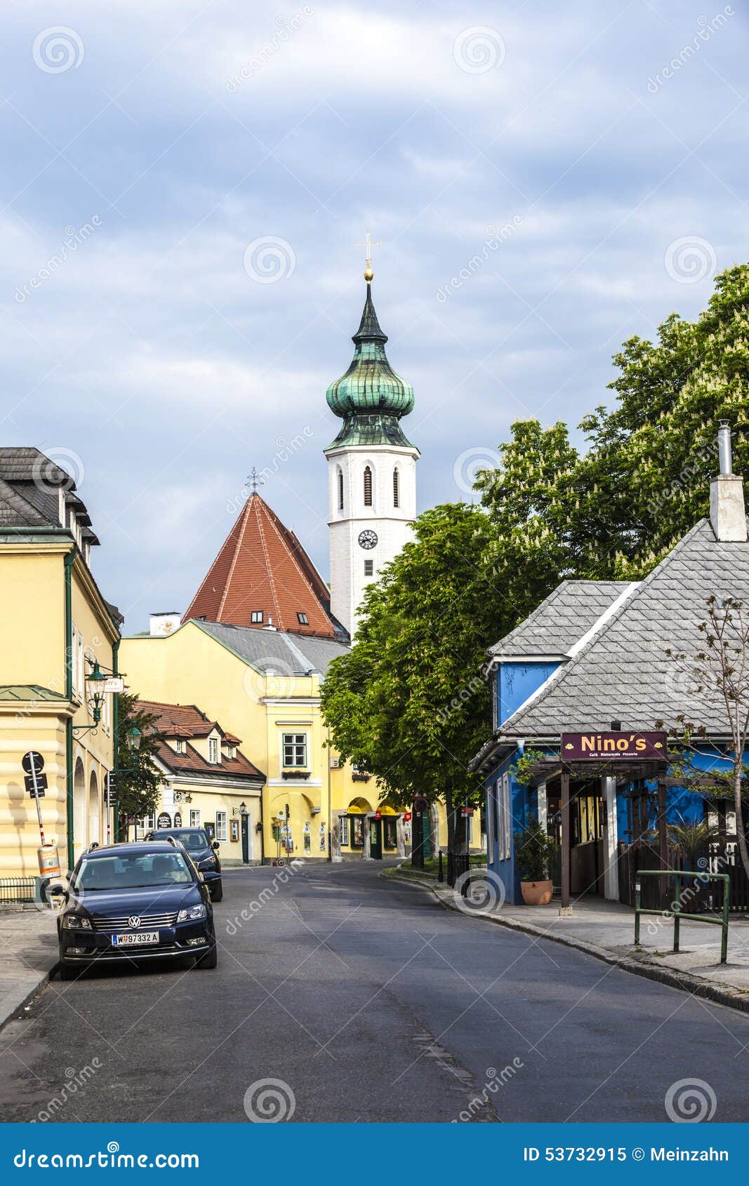 Grinzing With Church And Himmelstrasse Editorial Photo | CartoonDealer ... Grinzing With Church And Himmelstrasse Editorial Photo | CartoonDealer ...