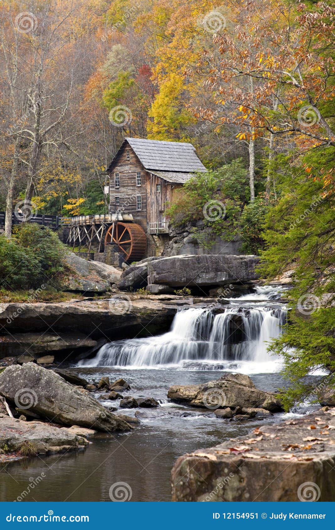 Gristmill in Autumn stock image. Image of reflection - 12154951