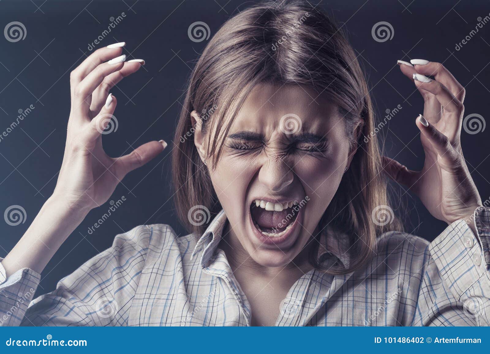 Grito foto de archivo. Imagen de primer, sensaciones - 101486402