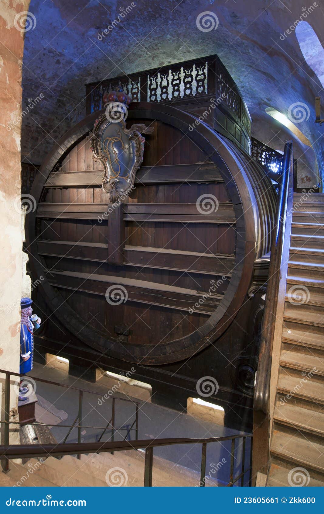 Großes Faß stockbild. Bild von besichtigung, reise, heidelberg - 23605661