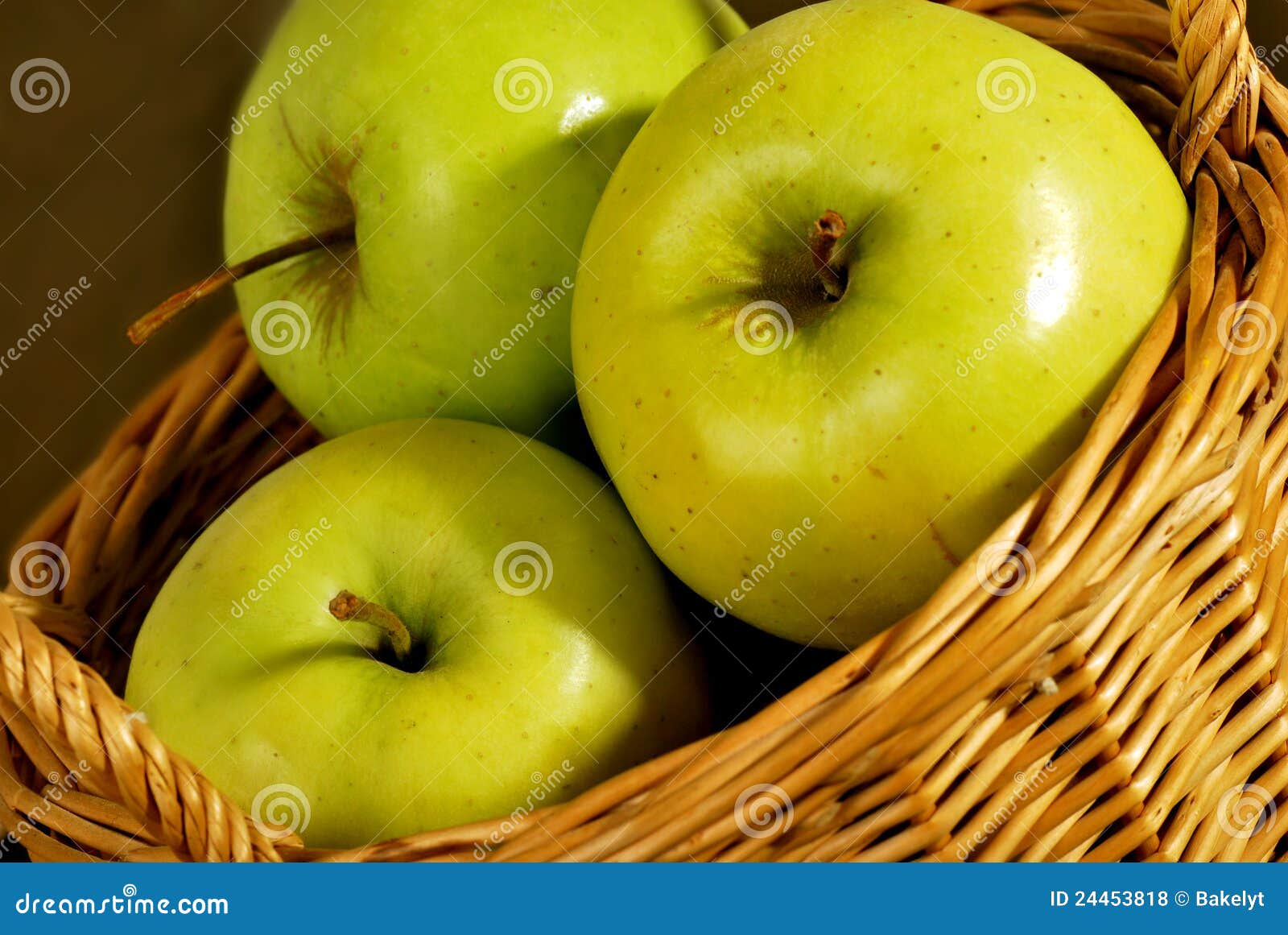 Groene appel stock foto. Image of mand, achtergrond, ingrediënt - 24453818