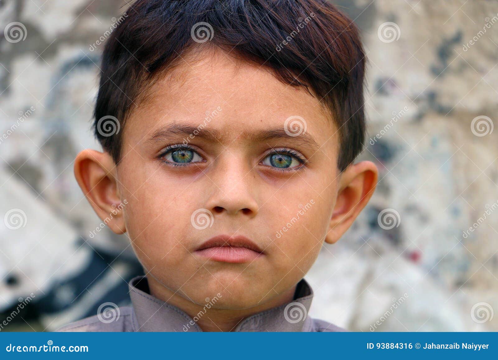 Groene Ogen Van Het Zuiden De Aziatische Kind Redactionele Foto - Image ...