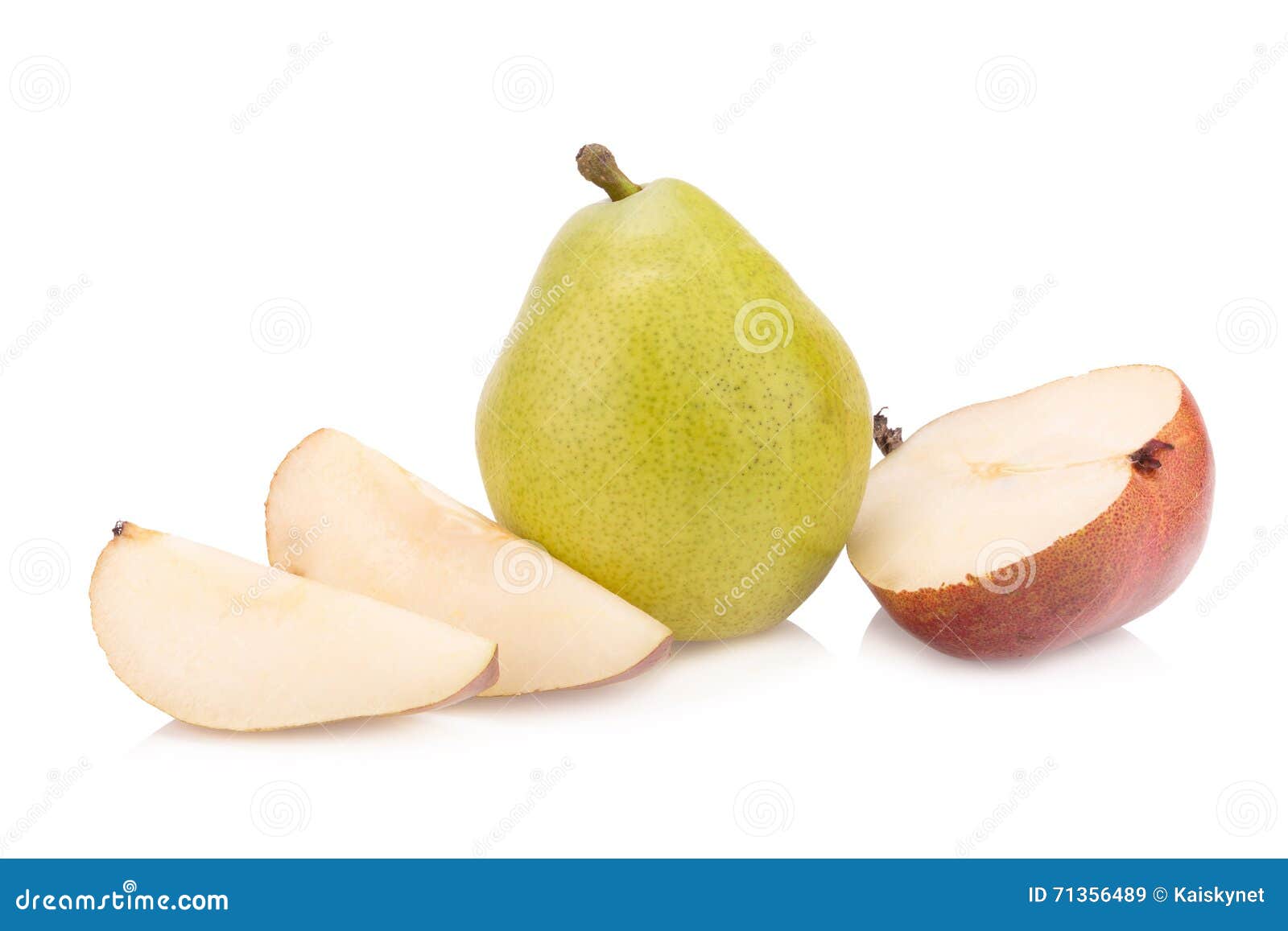 Groene Peren Over Witte Achtergrond Stock Afbeelding - Image of ...