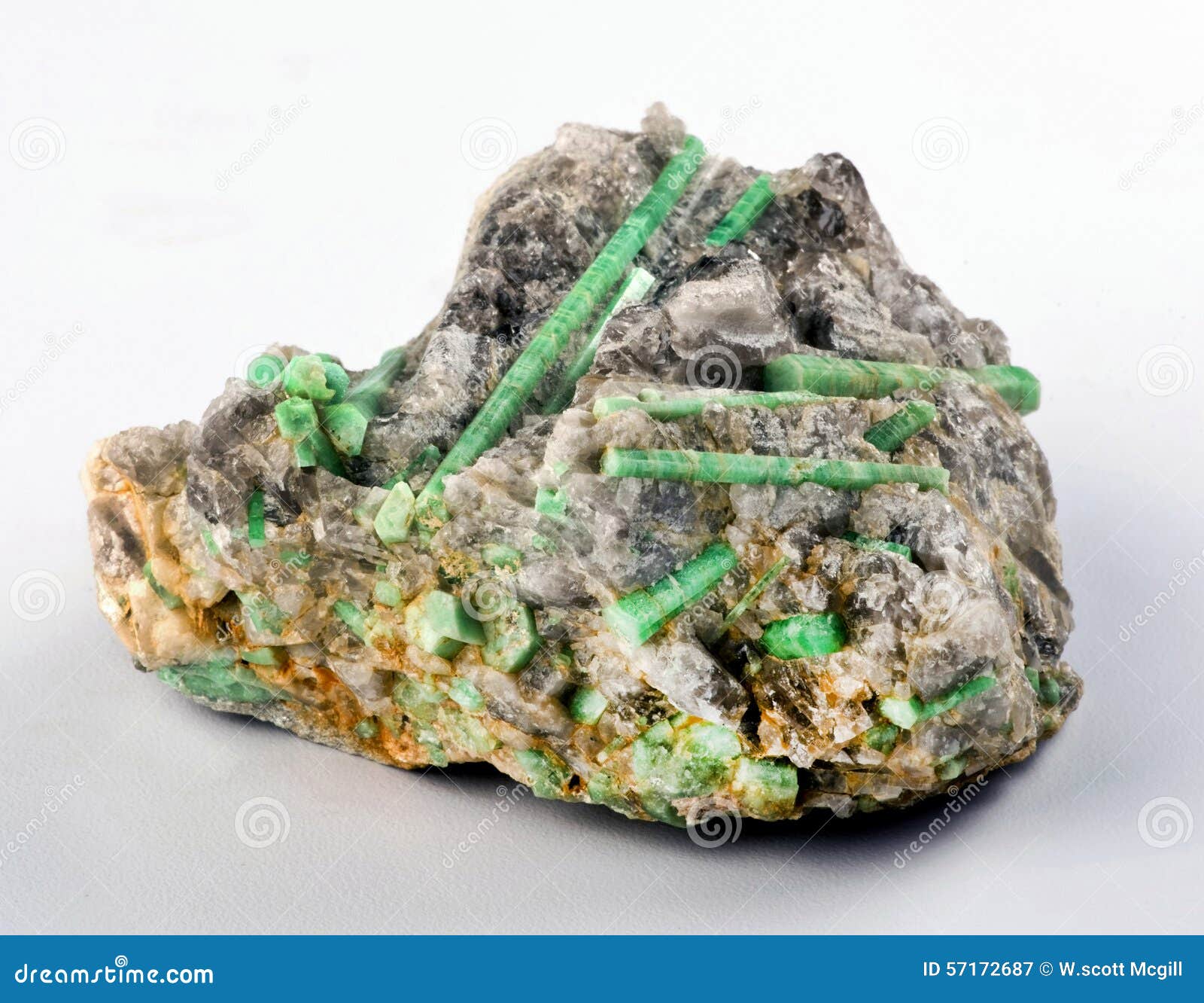 Groene Smaragden stock afbeelding. Image of juweel, monster - 57172687