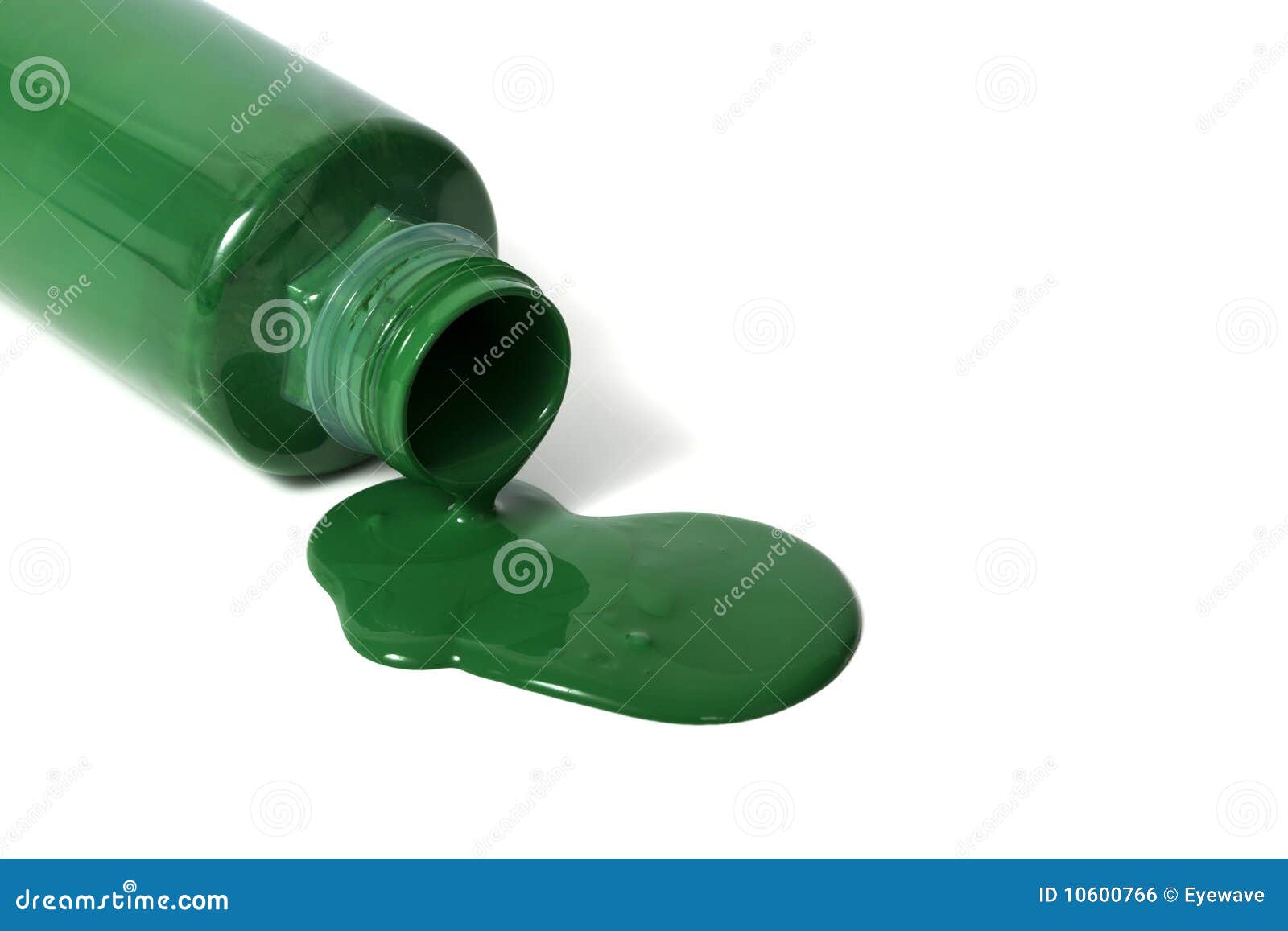 Groene verf stock foto. Image of fles, groen, geïsoleerd - 10600766