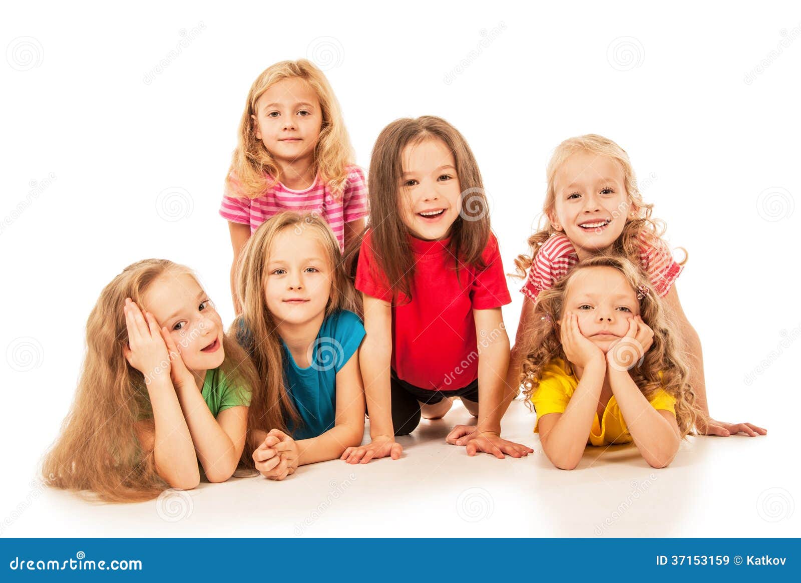 Groep gelukkige kinderen stock afbeelding. Image of studio - 37153159
