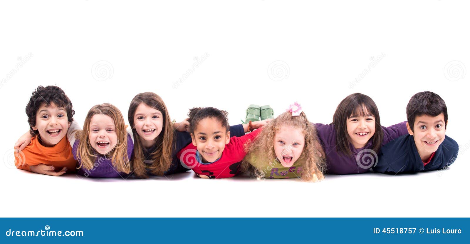 Groep kinderen stock afbeelding. Image of geluk, leuk - 45518757
