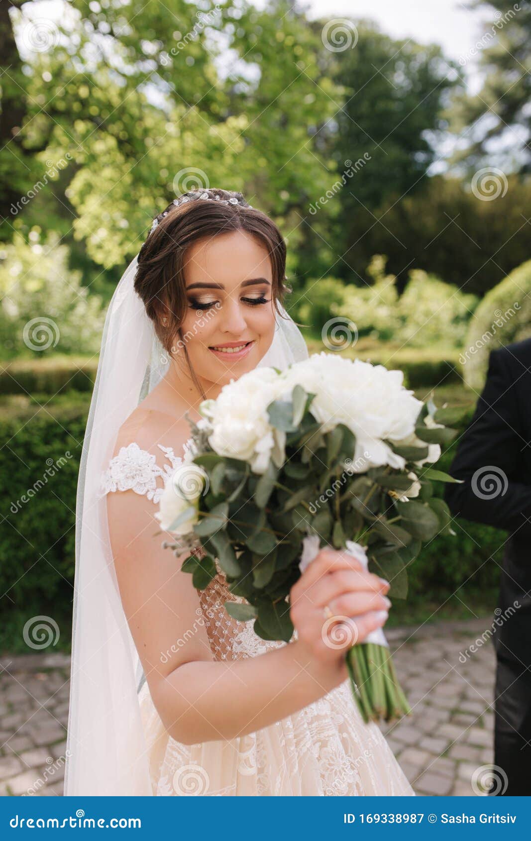 Groom and Bride Standing by the Big Tree in the Park Stock Image ...