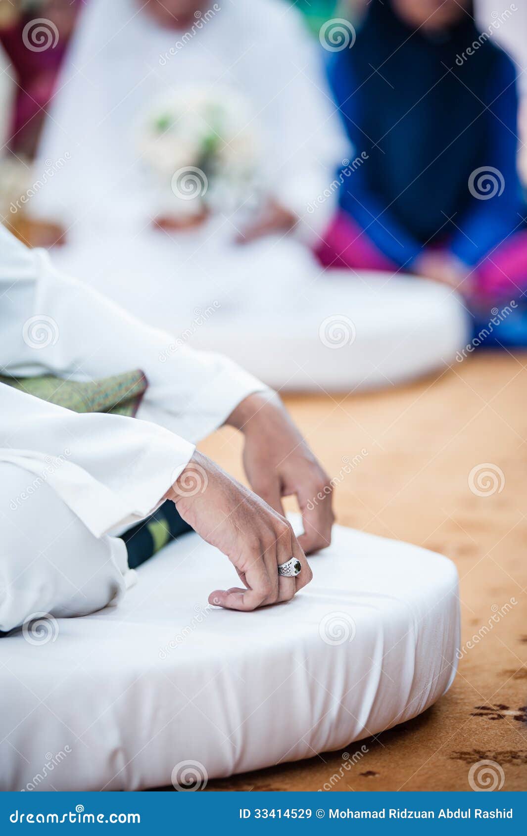 Groom s hands on lap stock image. Image of wedding, still - 33414529