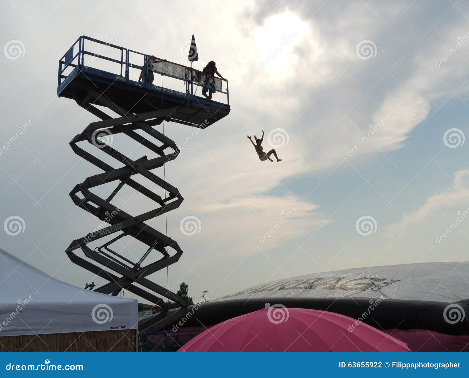 Groot Luchtkussen redactionele fotografie. Image of strand - 63655922