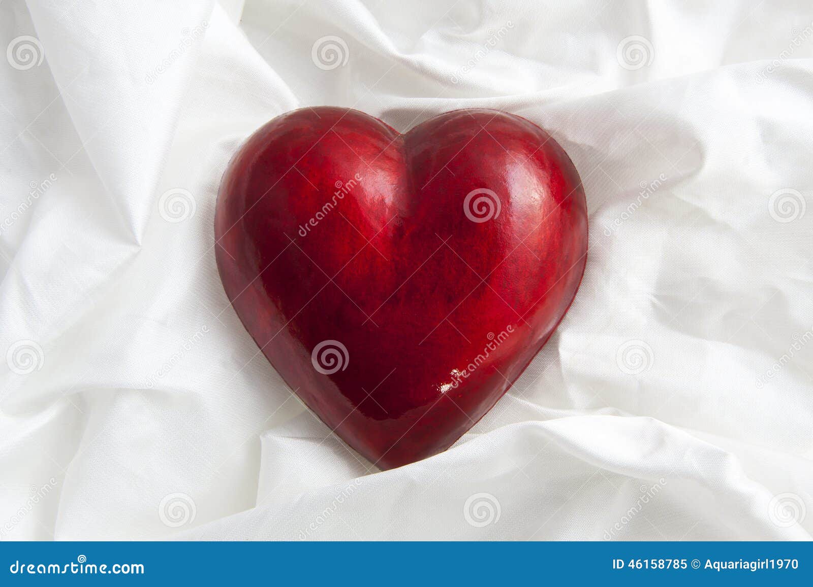 Groot Rood Hart stock afbeelding. Image of elegantie - 46158785