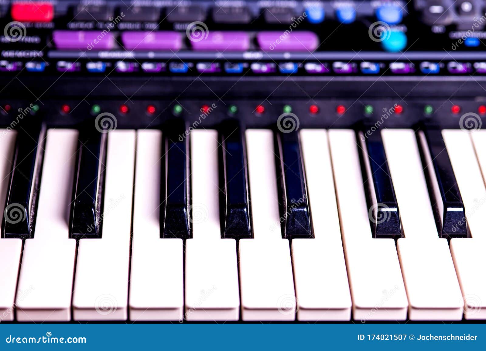 Gros Plan Du Clavier De L'instrument Image stock - Image du activité ...