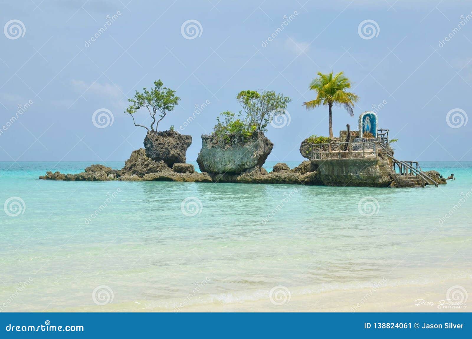Grotto stock image. Image of island, mini, grotto, mama - 138824061