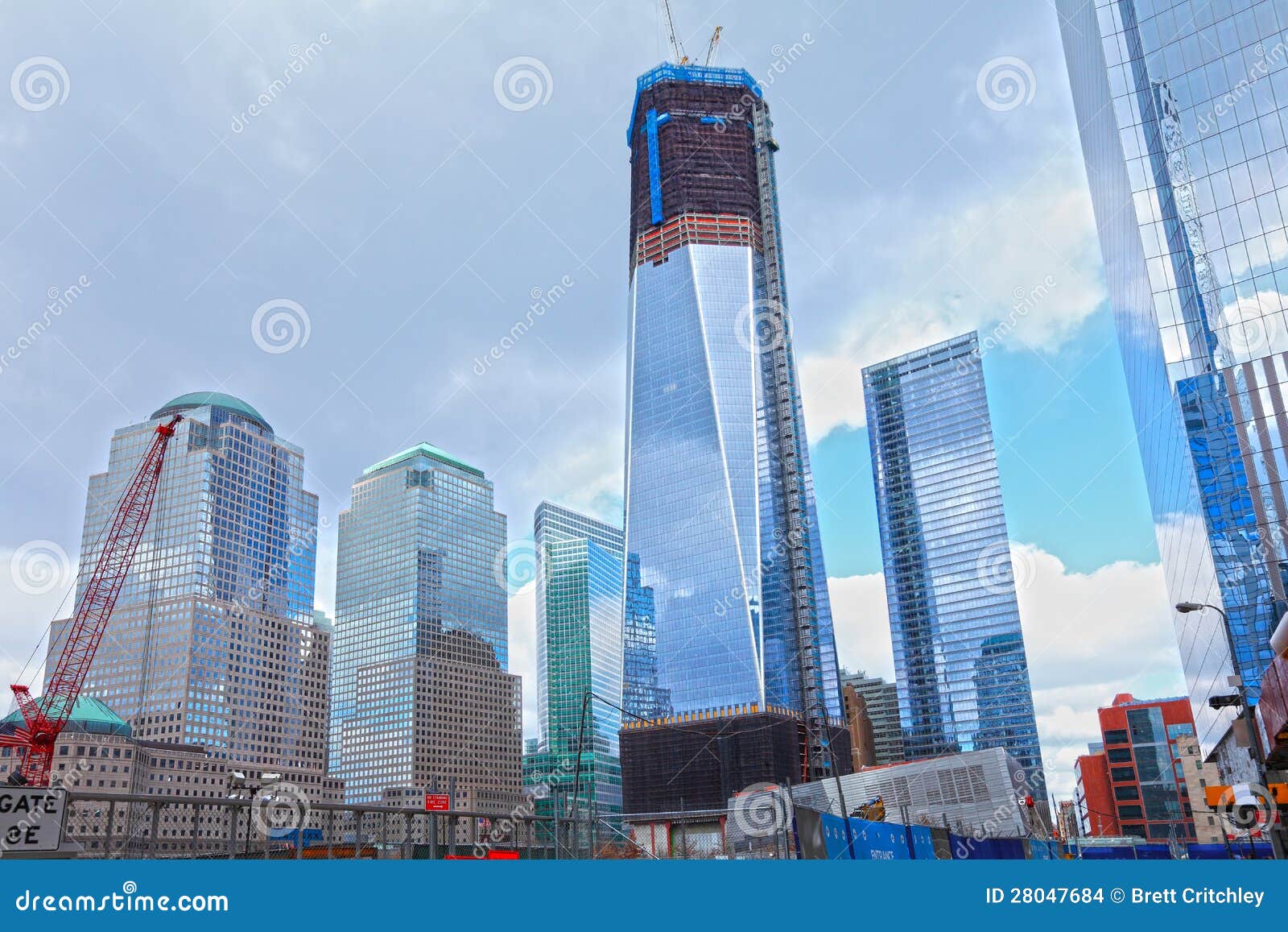 Ground Zero being rebuilt stock photo. Image of world - 28047684