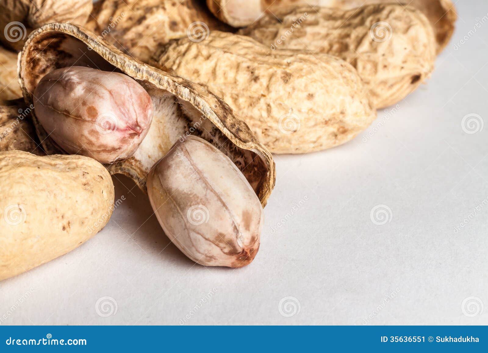 Groundnuts stock image. Image of snack, opened, nuts - 35636551