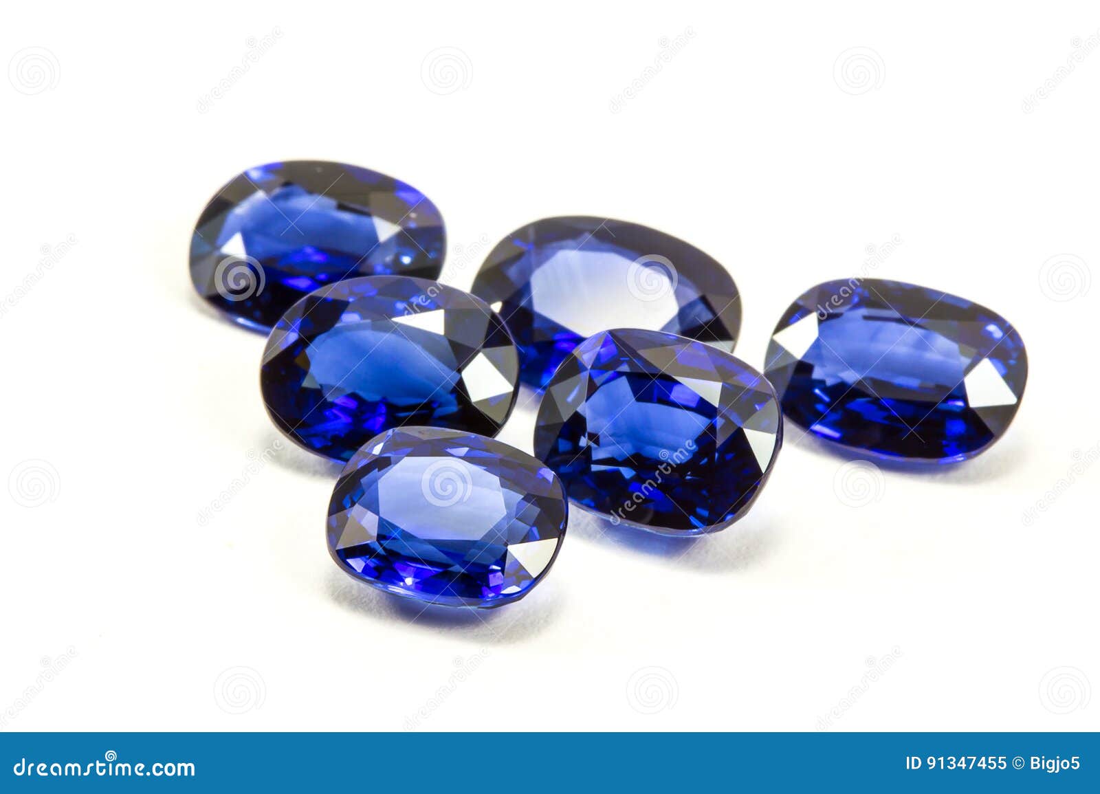 Group of the Blue Sapphires Stock Image - Image of group, macro: 91347455