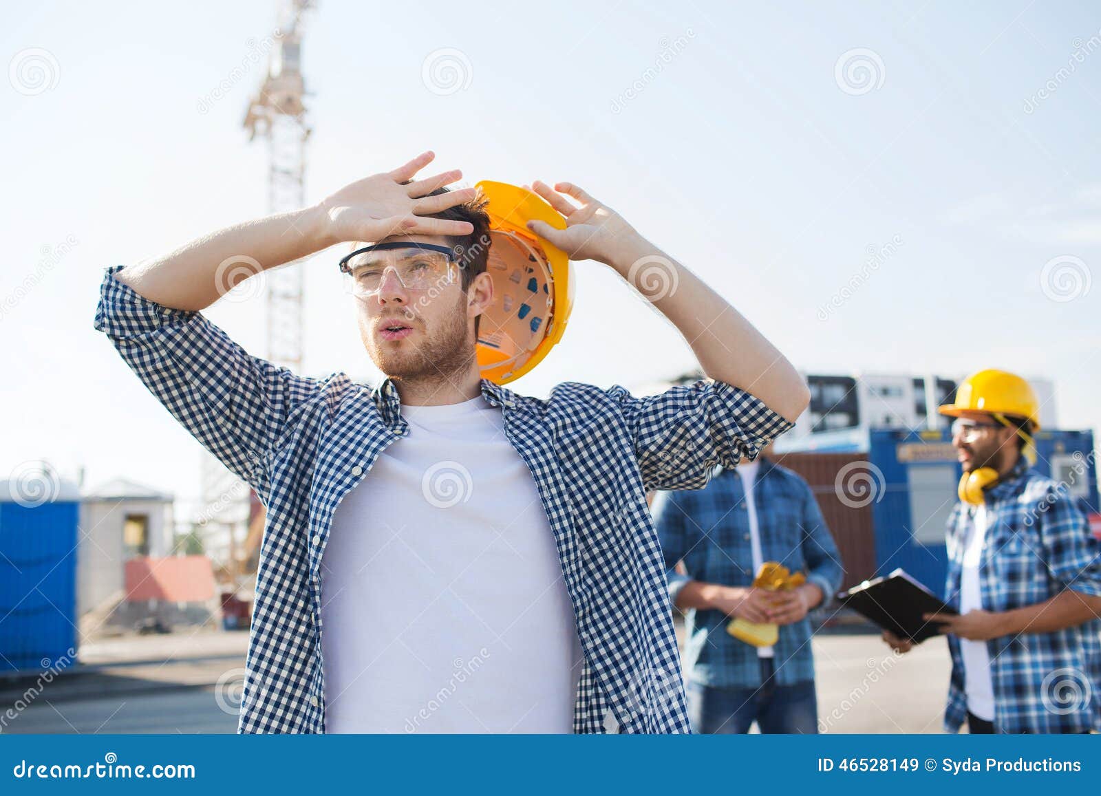 Construction Workers Sweating Stock Photos - Free & Royalty-Free Stock ...